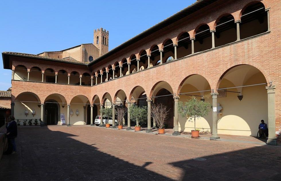 Siena: la Nobile Contrada dell’Oca e la Casa di Santa Caterina