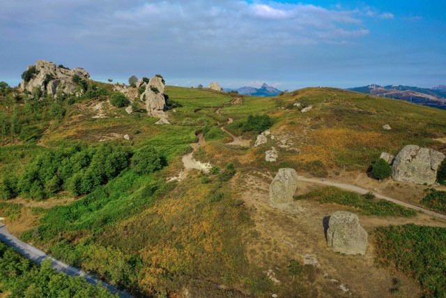 I megaliti dell’Argimusco e il Bosco dei Patriarchi di Malabotta (Me)
