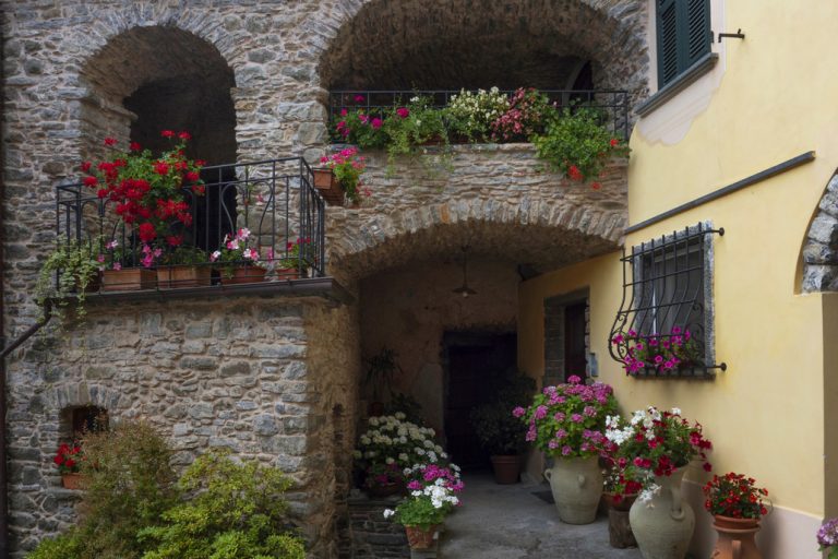 Pignone: cosa vedere, dove dormire, dove mangiare | Touring Club