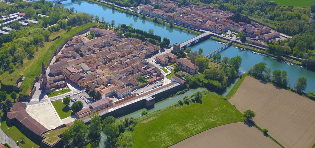 Pizzighettone: cosa vedere, dove dormire, dove mangiare | Touring Club