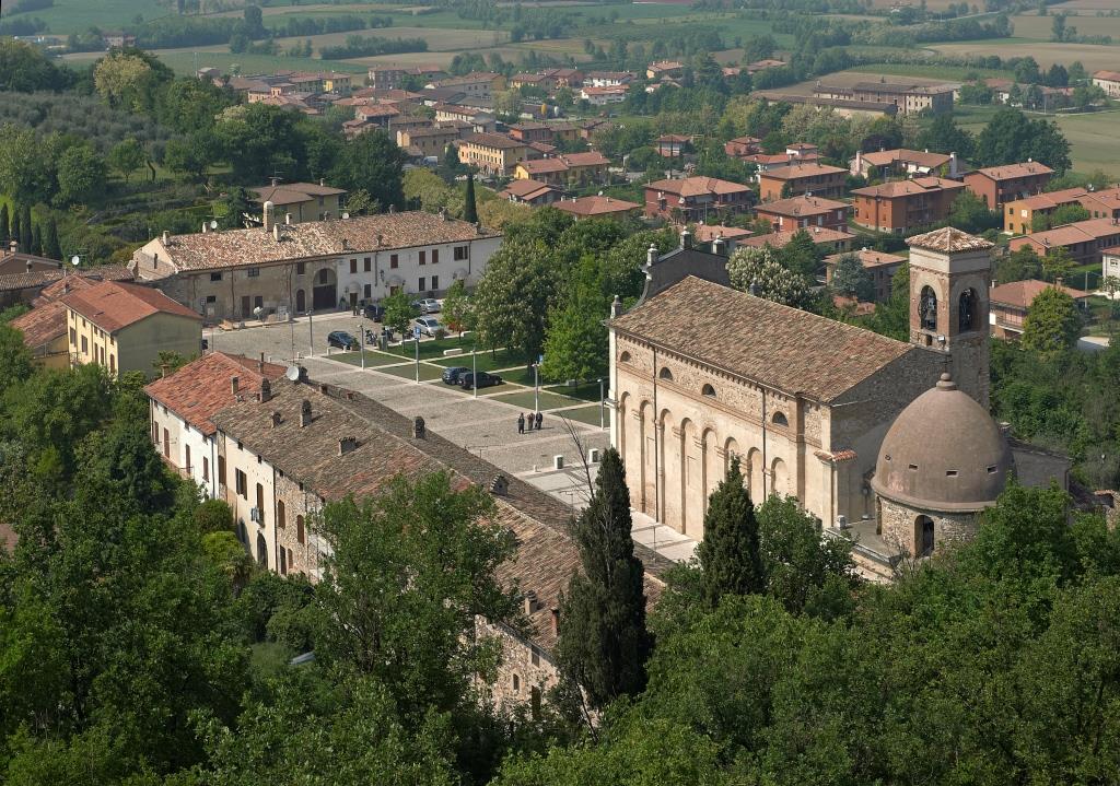 Solferino: cosa vedere, dove dormire, dove mangiare | Touring Club