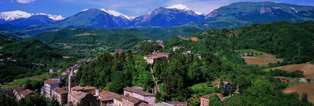 Amandola: cosa vedere, dove dormire, dove mangiare | Touring Club